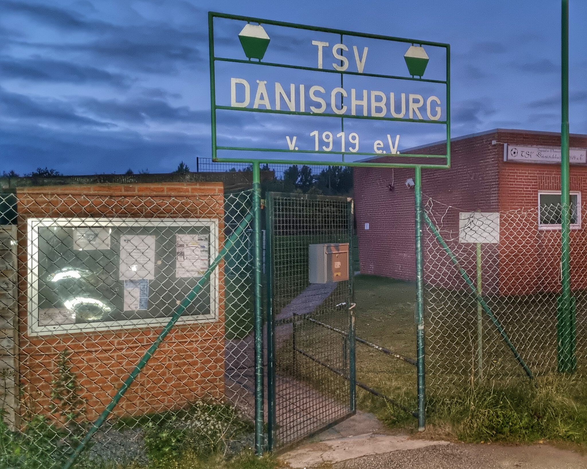 Für die CDU im Ortsverbandsgebiet unterwegs: TSV Dänischburg steht vor ... Für die CDU im Ortsverbandsgebiet unterwegs: TSV Dänischburg steht vor ...
